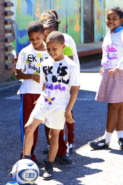 Die gebruik van kinderprenteboeke as selfbeeldbouers in die onderrig ...