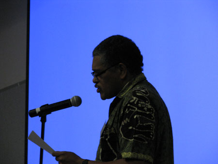 Fotoblad: Simposium oor die lewe en werk van Adam Small - LitNet