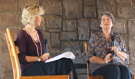 Foto's: LAPA Leeskring-seminaar by Bloemdal-restaurant - LitNet