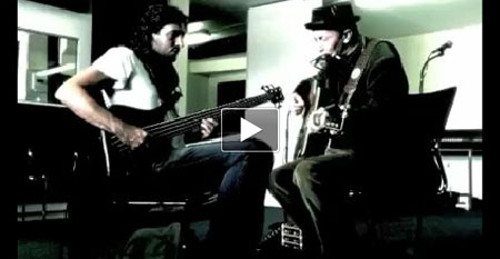 Les Javan oor David Kramer - LitNet